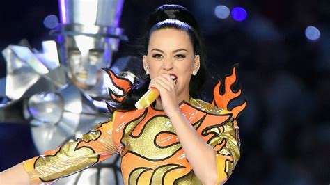 Katy Perry Womans World Full Lyrics And Meaning