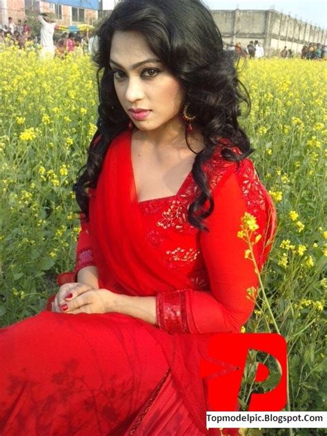 Popy Bangladeshi Actress And Model Very Hot And Sexy Back Stills Free