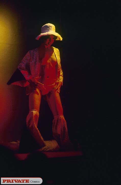 Flexibility Vintage Girls Dancing And Fucking In Public Sex Show Porn Pictures Xxx Photos Sex