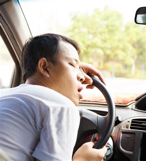 俄罗斯研制出开车防瞌睡系统 2019年7月12日 俄罗斯卫星通讯社