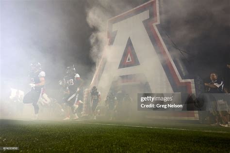 Allen Hs Players Taking Field Before Game Vs Guyer Hs At Eagle News