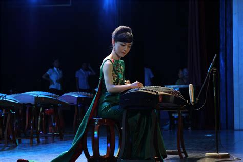 连交响乐队也压不住的女人：宋心馨