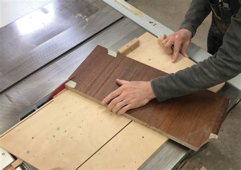 Make A Table Saw Cut Off Sled Canadian Woodworking