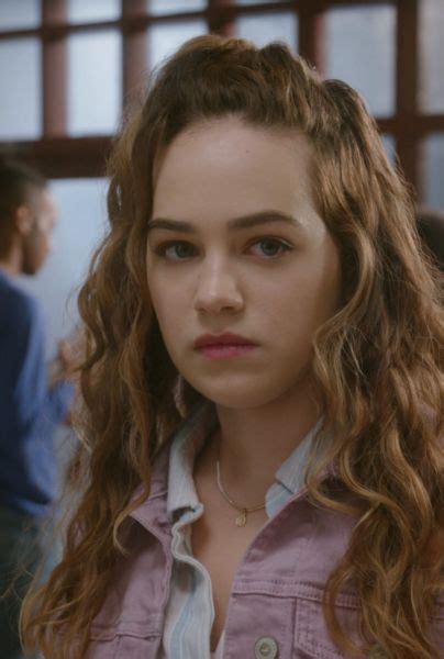 Cobra Kai La Transformación De Mary Mouser Para Papel Como Hija De Leroy Gibbs En Ncis Vader