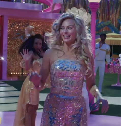 Pin By Teensystag On Barbie 💄🎀👙 Barbie Movies Movie Fashion Margot Robbie