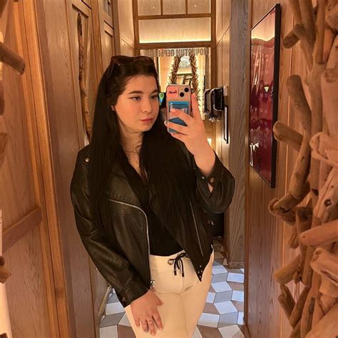 Marthablack Cam Model Free Live Sex Show And Chat Stripchat