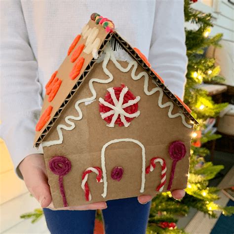 Spongebob Gingerbread House Kit