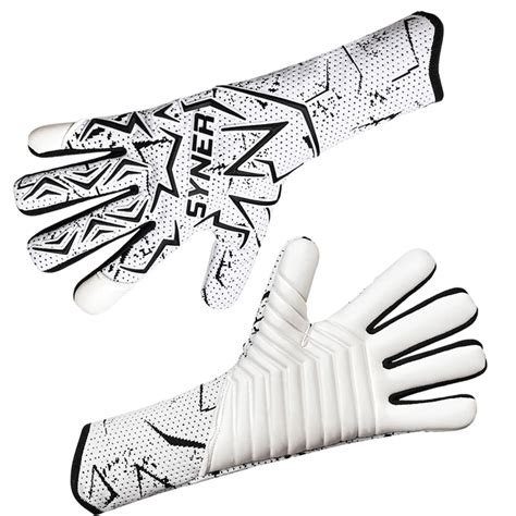 Customized Football Goalkeeper Gloves Max Grip And Protection