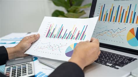 Enterprise Dashboard Monitoring Scheduling Compliance Status Indicators