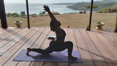 20 Minute Yoga And Fitness Flow Youtube