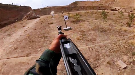 军队CS第一视角武警轻武器射击 Army CS first perspective armed police soldiers