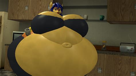 Fat Carmelita Fox By Legoben2 On Deviantart