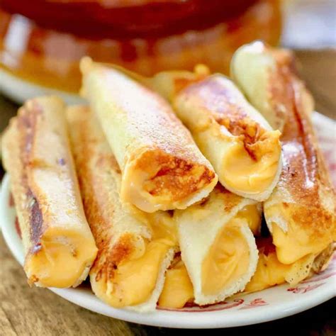 Grilled Cheese Dippers The Country Cook