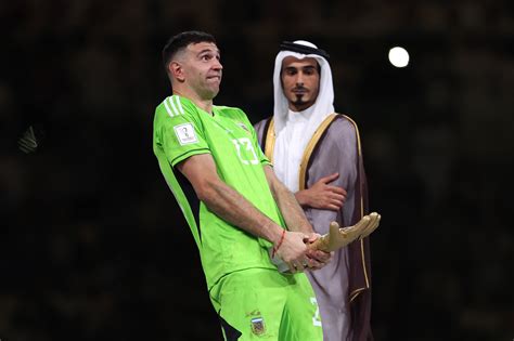 Emiliano Martinez Explains Vulgar World Cup Trophy Gesture