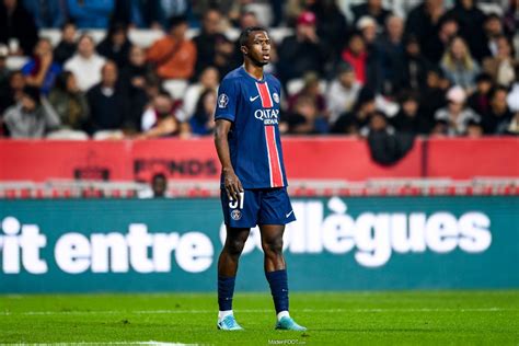 Psg Willian Pacho Reste Satisfait Malgré Le Match Nul Face à Laja