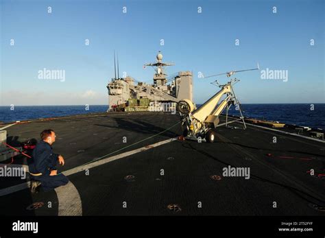 Aircraft Amphibious Dock Landing Ship Flight Deck Navy Scan Eagle