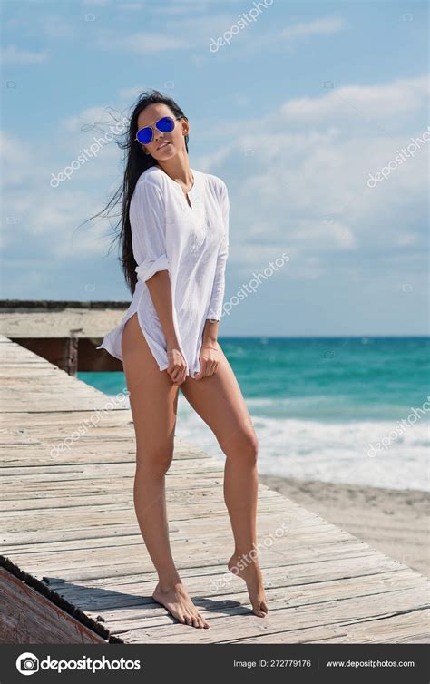 Beautiful Woman Body Picture