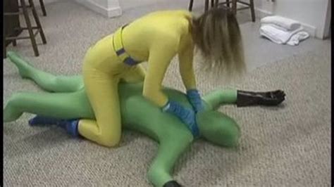 Sexy Fighting Women The Red Menace And Emerald Man The Sperm Trap