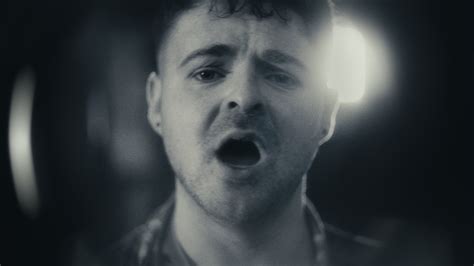 Behind The Music Keeve