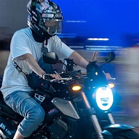 중년아재 혼자놀기무니무니 Youtube