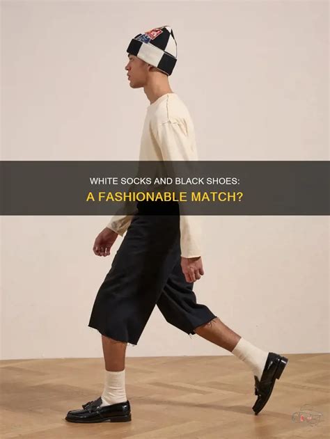 White Socks And Black Shoes A Fashionable Match Shunvogue