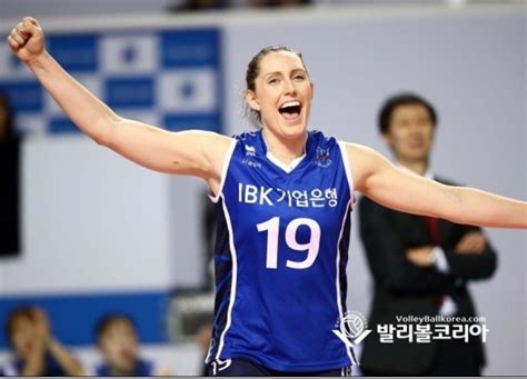 Mercado Thy Contrata Madison Kingdon Melhor Do Vôlei