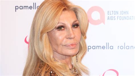 There Is Definitely A New Surgeon In Town Donatella Versace Takes A