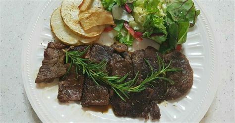 돼지고기목살스테이크