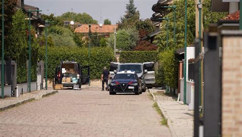 Strage Paderno Dugnano Riccardo Ha Ucciso Genitori E Fratellino Con
