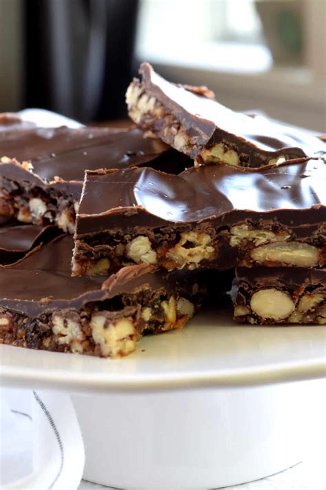 3 Ingredient Date Nut Squares Lord Byrons Kitchen