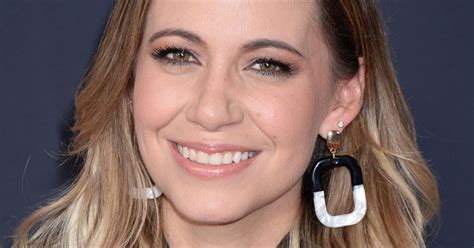 Gaby Cam à la première du film The Call of the Wild à Los Angeles le 13 février 2020 Purepeople