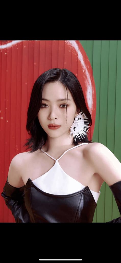 Goddess Ryujin Looking Dominant As She Looks Down On You Beta Cuck And