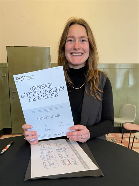 Ayse En Renske Geslaagd Kokon