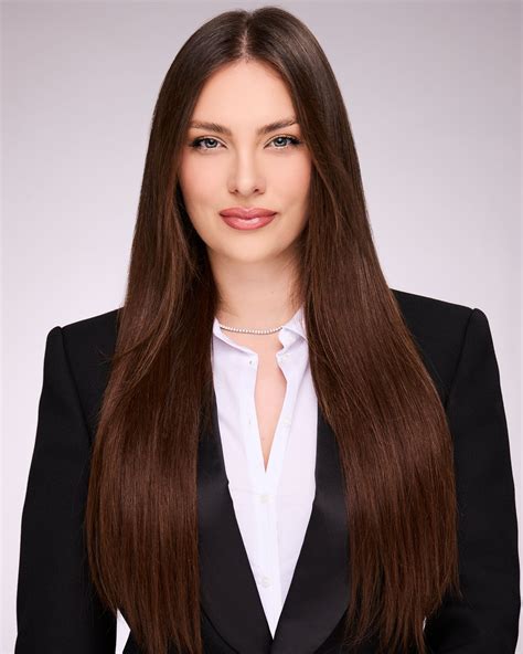 Why Your Professional Headshot Is A Worthwhile Investment