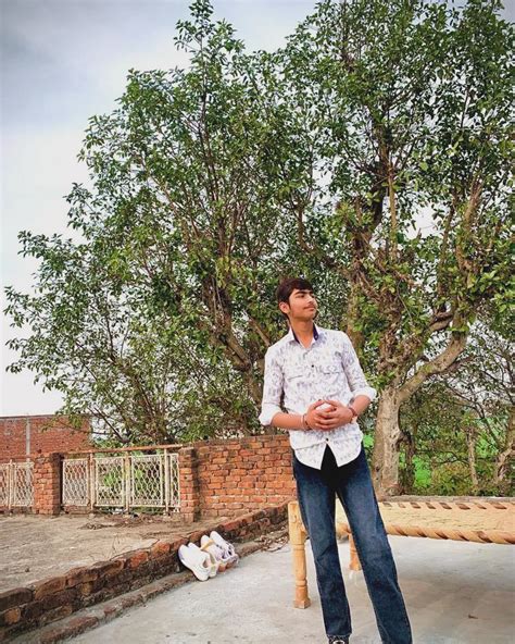 𝓡𝓲𝓼𝓱𝓪𝓫𝓱 𝒦𝓊𝓂𝒶𝓇 Rishabh Kumar 028 • Instagram Photos And Videos