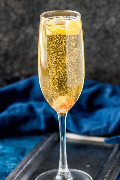 23 Best Champagne Cocktails For Any Occasion Insanely Good
