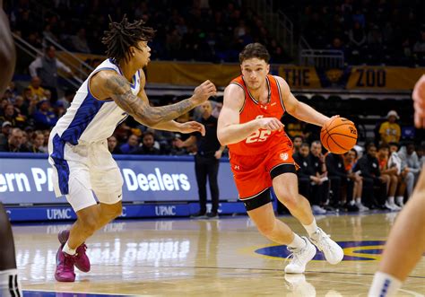 Cameron Corhen Settling Into A New Bigger Role And Lifting Pitts Frontcourt National Sports