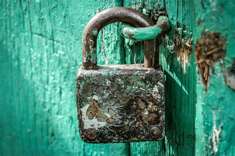 What Your Old Firewall Cant Fight In New Cyber Threat Environments