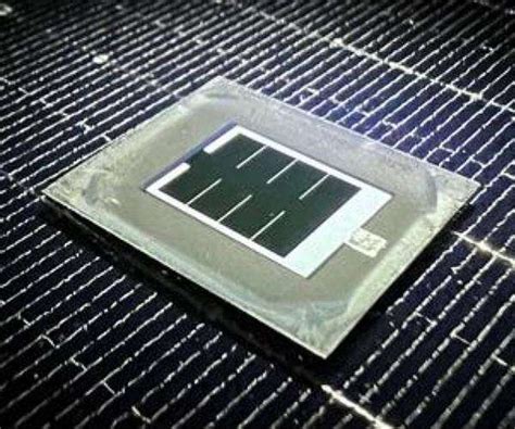 The Next Generation Solar Cell Is Fully Recyclable Run On The Sun