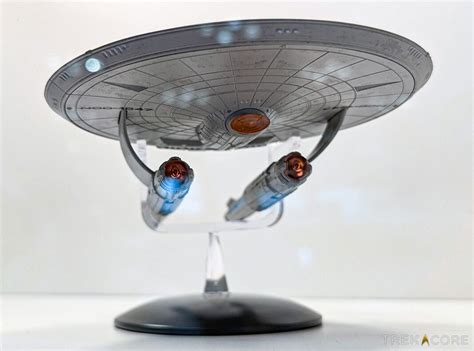 Fanhome Debuts New Star Trek Starship Models At New York Comic Con