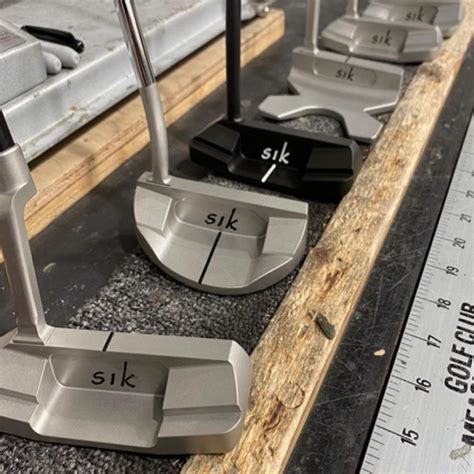 Putter Fitting Wmgolf