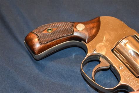 Smith And Wesson J Frame High Horn Diamond Magna Grips Jdm5 Rogers Guns