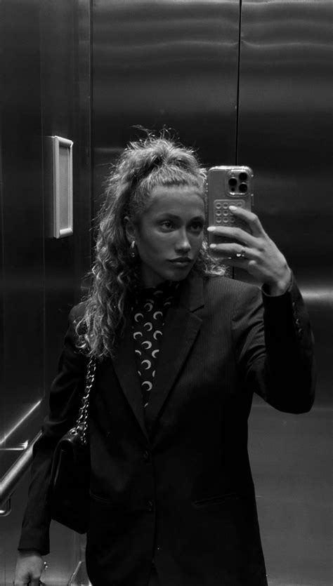 Noor Omrani 🥵 Rnlcelebs