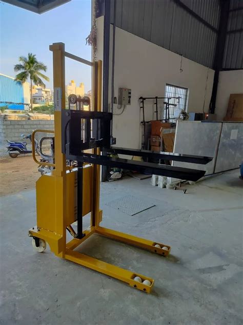 Battery Operated Semi Electric Stacker At ₹ 118000 Semi Electric
