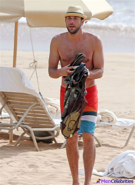 Zachary Levi Page 4 Lpsg