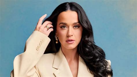 Katy Perry Anuncia El Lanzamiento De Su Sexto álbum 143