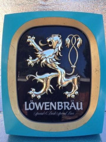 Vintage 1978 Lowenbrau Light Dark Special Back Lighted Lion Logo Beer
