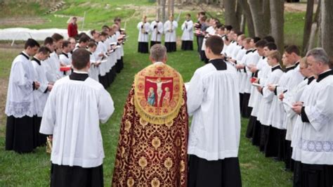 Catholic Mass Procession Order Catholic Mass Procession Order