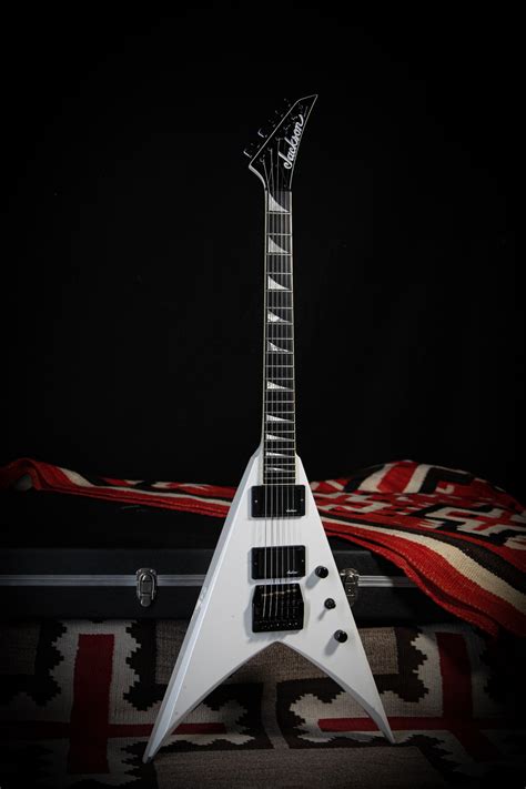 1986 Jackson King V White > Guitars Electric Solid Body | Rumble Seat Music