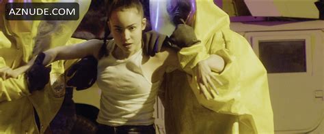 SOFIA CARSON Nude AZNude